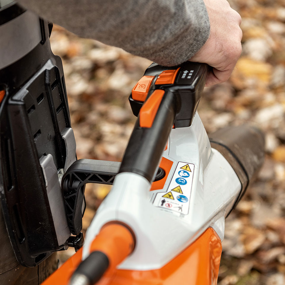 STIHL BGA 200 Cordless Battery Leaf Blower | STIHL